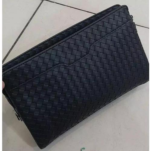 Jual HANDBAG KULIT ASLI MODEL RAJUT/TAS TANGAN PRIA & WANITA TERBARU ...