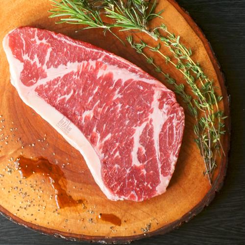 Jual Ebony Black Australian Black Angus Beef Sirloin Steak MB4+ 200gr ...