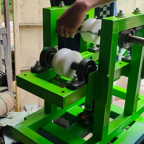 Jual Alat Bending Roll Plat Pipa Besi Hidrolic Presisi dan Tangguh ...