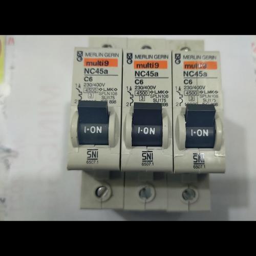 Jual MCB Merlin Gerin Multi9 NC45a C6 6A 1p 230/400V - Jakarta Pusat - Niaga Abadi Kenari ...