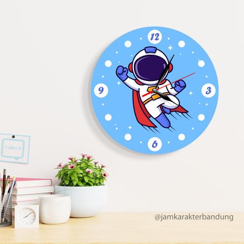 Jual Jam Dinding Anak Custom Astronaut Lucu Kartun Kayu Unik Minimalis ...