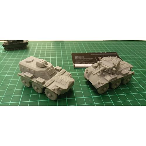 Jual 1/72 Alvis Saladin dan Alvis Saracen - Jakarta Barat ...