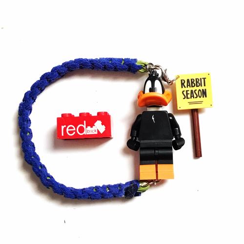 Jual Gelang LEGO Looney Tunes Daffy Duck - S (15 cm) - Kota Surabaya ...