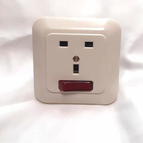 Jual Stop Kontak AC Gracio Cream Broco 4155-11 - Jakarta Barat - Sukses ...