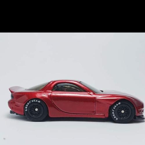 Jual Hotwheels Custom Mazda RX-7 Red body kit ban karet rare - Kab ...