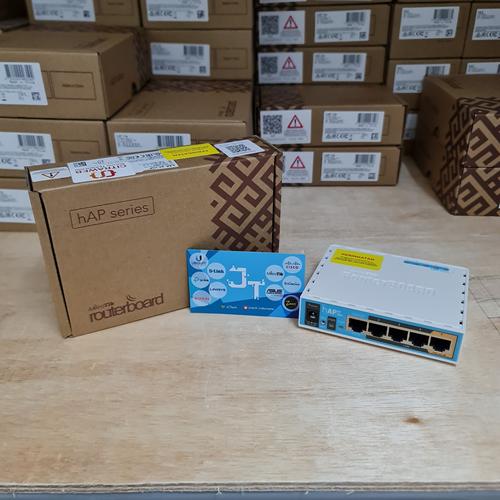 Jual Mikrotik Routerboard RB952Ui hAP Lite Dual-Band 2nD (RB952UI ...