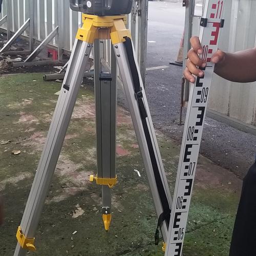 Jual Paket Tripod /Statif ++Mistar/Rambu ukur 5m - Kota Tangerang - CV ...