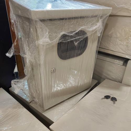 Jual Box Panel Outdoor Topi Kwh 30 x 40 x 18 cm kaca acrylic - Jakarta ...