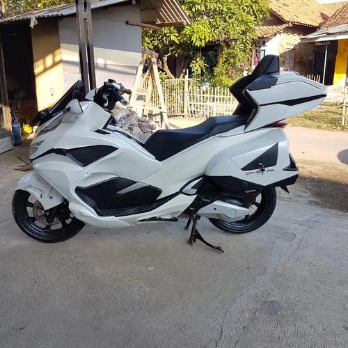 Jual Modifikasi honda pcx goldwings warna putih - Jakarta Pusat - My ...