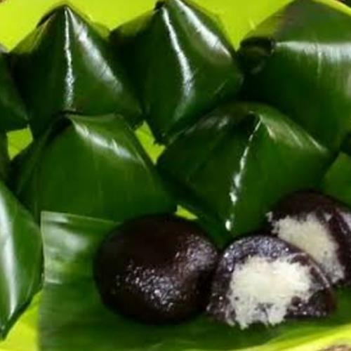 Jual Kue Bugis Ketan Hitam - Kota Depok - Dapoernur | Tokopedia