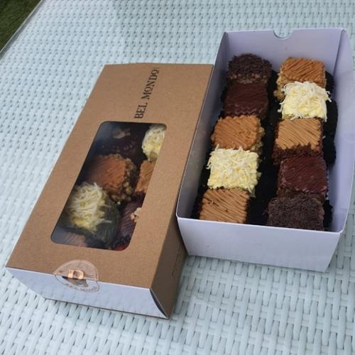 Jual Bel Mondo Mini Box Mix Cake / Birthday Cake/ Graduation ...