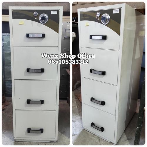 Jual Fireproof Datascrip 4 Laci Refurbish Lemari Filling Cabinet Tahan ...