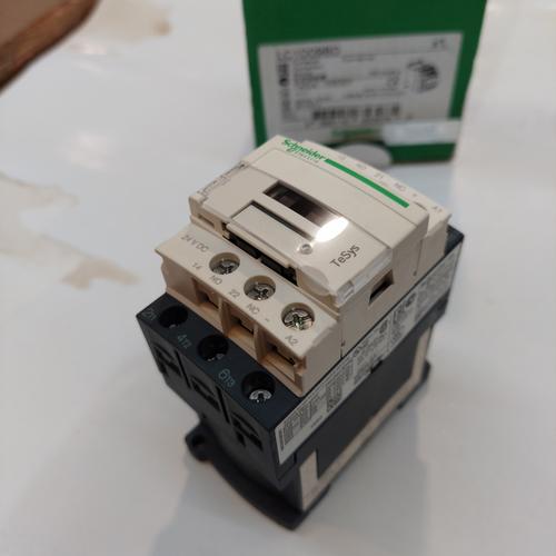 Jual kontaktor schneider lc1d09bd 5-24vdc original no kw - Jakarta ...