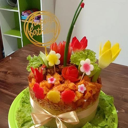 Jual tart tumpeng/tumpeng cake - Kota Bekasi - Mama kinan kitchen ...