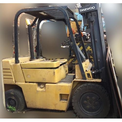 Jual Forklift Daewoo 3T Fork Lift 3 T Forklif Truck Garpu Korea 3 Ton ...