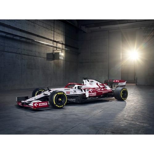 Jual SE Alfa Romeo Racing 2021 (C41) 111th Papercraft Model - 1/15 ...