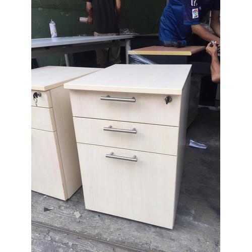 Jual Laci dorong minimalis 42x53cm, T: 62cm, ada Roda bahan kayu ...