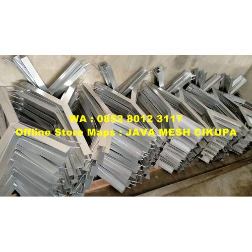 Jual Tiang kawat silet penopang kawat silet tiang Y - Samping - Kab ...