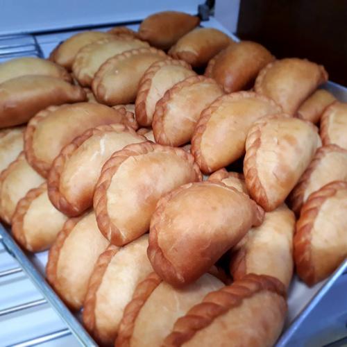 Jual kue panada khas manado - Jakarta Timur - toko horas | Tokopedia