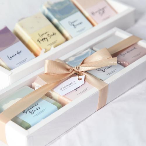 Jual Hampers - kado sabun | 4 Handmade soap (Gift Set 06) - White Box ...