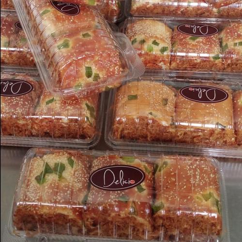 Jual Paket Roti Abon Roll Delicio Bakery - 3 pcs - Jakarta Selatan ...