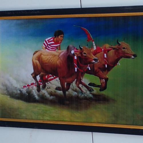 Jual lukisan cetak karapan sapi plus Bingkai - Hitam - Kab. Cilacap ...