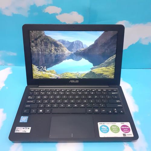 Jual Laptop Asus Netbook E202S RAM 2GB Leptop second Intel CORE 12 inc ...