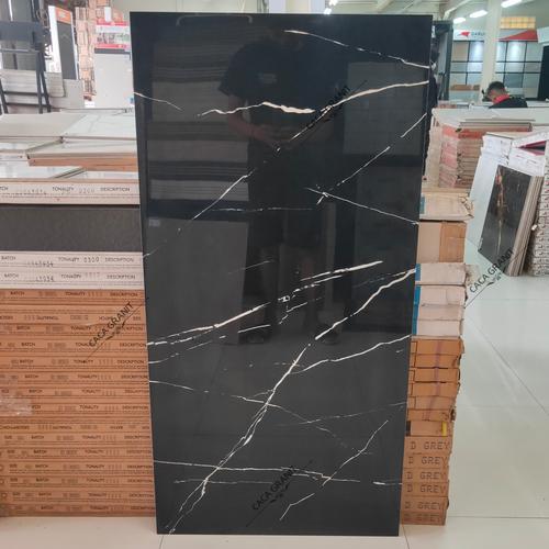 Jual granit 60x120 hitam motif ragnatela black by Garuda tile - Kab ...
