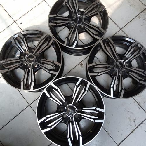 Jual velg mobil bekas R15 untuk Brio avanza sigra dll HSR Merkin R15 ...