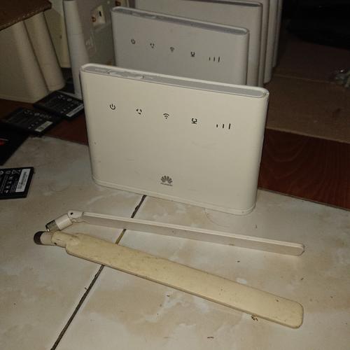 Jual Huawei b310s b310 dengan antena - Kota Yogyakarta - vinsi | Tokopedia