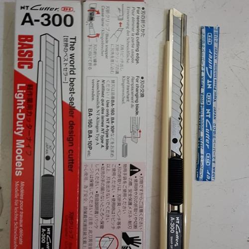 Jual NT cutter A-300 - Putih - Jakarta Barat - Cleaning Equipment 3M ...