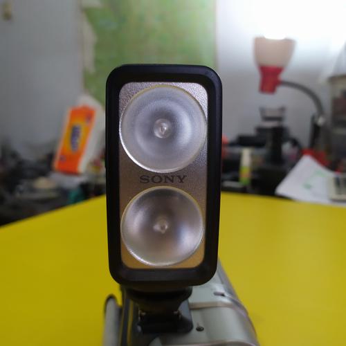 Jual Lampu Sorot SONY HVL-20DM Untuk Handycam SONY Made in JAPAN - Kota ...