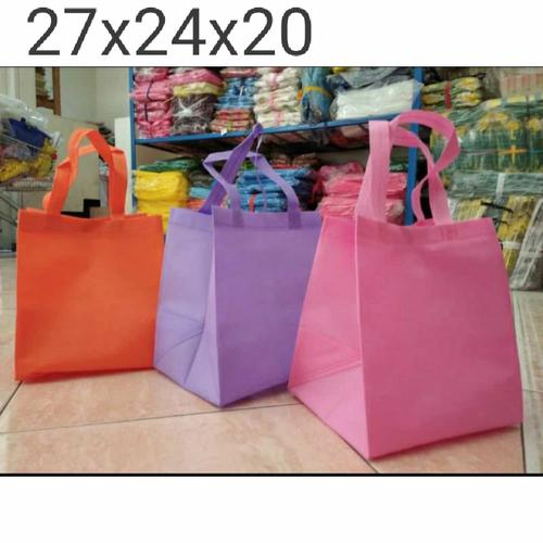 Jual TAS HAJATAN SPUNBOND POLOS 27X24X20 | TAS BERKAT | TAS KOTAK NASI ...