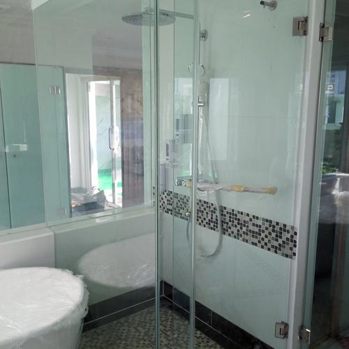 Jual Partisi Pintu Kaca Shower Kamar Mandi - Kota Tangerang ...