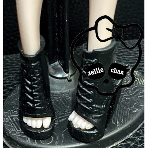 Jual Barbie Princess / Baju Eah / Monster High Ori - Fashion - Kab ...