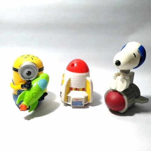Jual Minions Snoopy Minion Roket Happy Meal Astronot Rocket Mcd ...