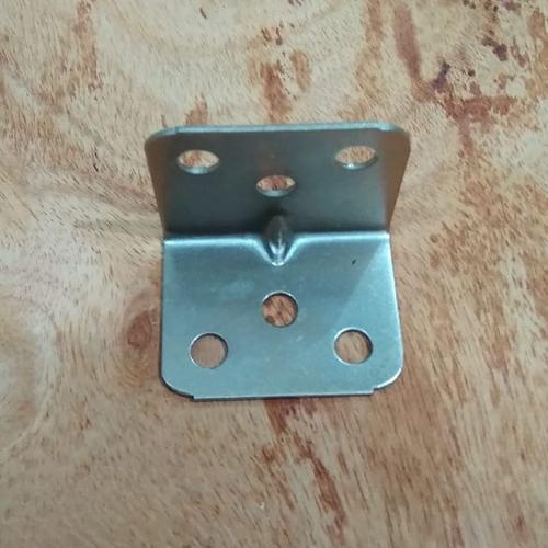 Jual siku 3x3 ambalan siku besi 3 lubang besi siku - Jakarta Barat ...