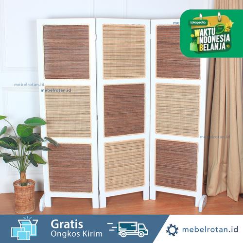 Promo Partisi Ruangan / Pembatas Ruang / Divider kayu kombinasi anyaman ...