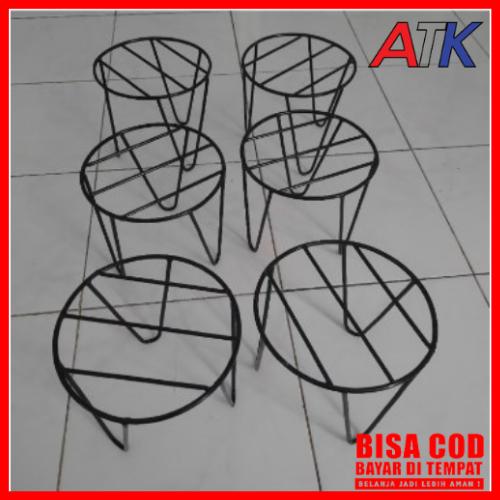 Jual Standing Pot Bunga Besi Tatakan Pot Bunga Dari Besi Warna Putih ...