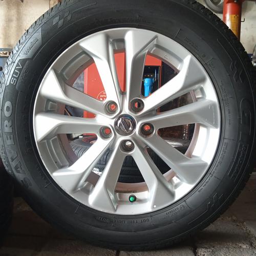 Jual velg copotan OEM Nissan x trail Ring 17 plus ban 225/60 GT radial ...