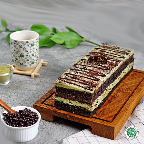 Jual D'cika Lapis Chocolate Matcha - Jakarta Timur - DCIKA BAKERY ...