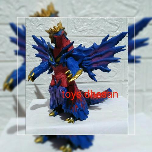 Jual mainan revolucion monster ultraman DX Leugocyte - Jakarta Utara ...
