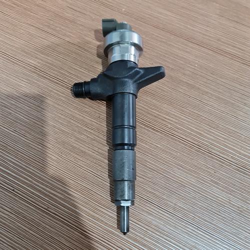 Jual Nozzle Injector isuzu dmax 3.000cc 4JJ1 d-max - Jakarta Barat - 2 ...