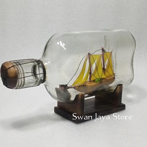 Jual Miniatur kapal dalam botol Mansion House (edisi exclusive) - Putih ...