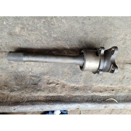 Jual Shaft Through Shaft Gardan As Gardan Hino Lohan 500 J08E Copotan ...