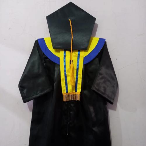 Jual Baju Toga Wisuda TK Kuning List Biru - Hitam, S - Jakarta Pusat ...