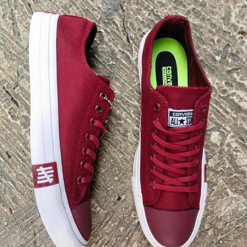 Jual SEPATU CONVERSE PETIR MAROON BIG SIZE UKURAN JUMBO 45 46 SNEAKER ...