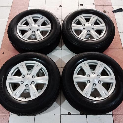 Jual Velg original copotan isuzu mux ring 17 pcd 6x139 ban bs 255 65 ...