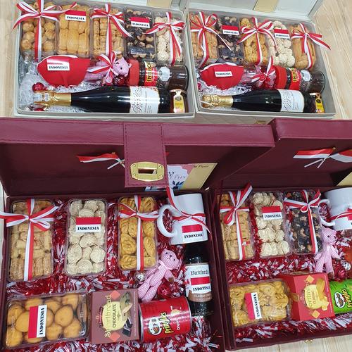 Jual Box paket hampers hut ri 17 agustus independence day - Jakarta ...