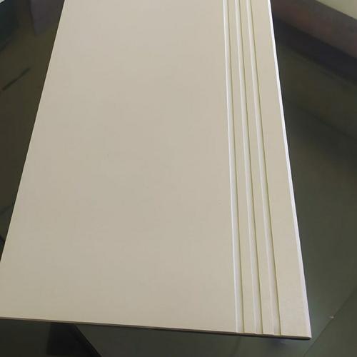 Jual GRANIT TANGGA / STEPNOSING 30 x 60 KREM POLOS KESET/ MATT ...